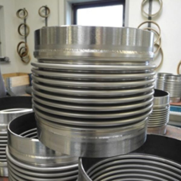 Metallic expansion joints - KMMB